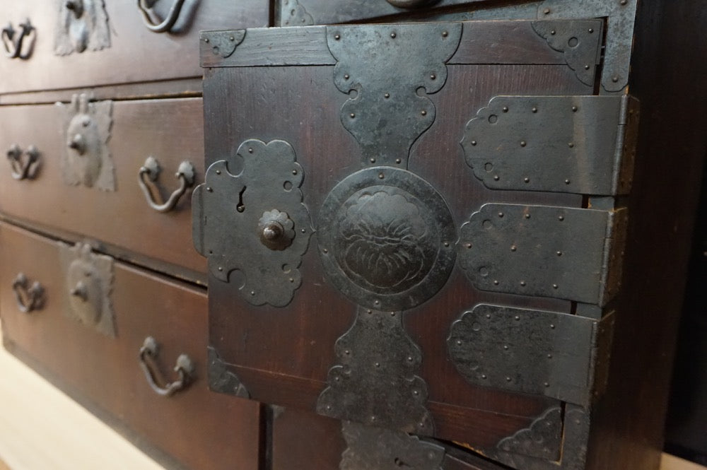 Nagaza Handcrafted Handle – MORIKUNI Tansu Cabinet Hardware